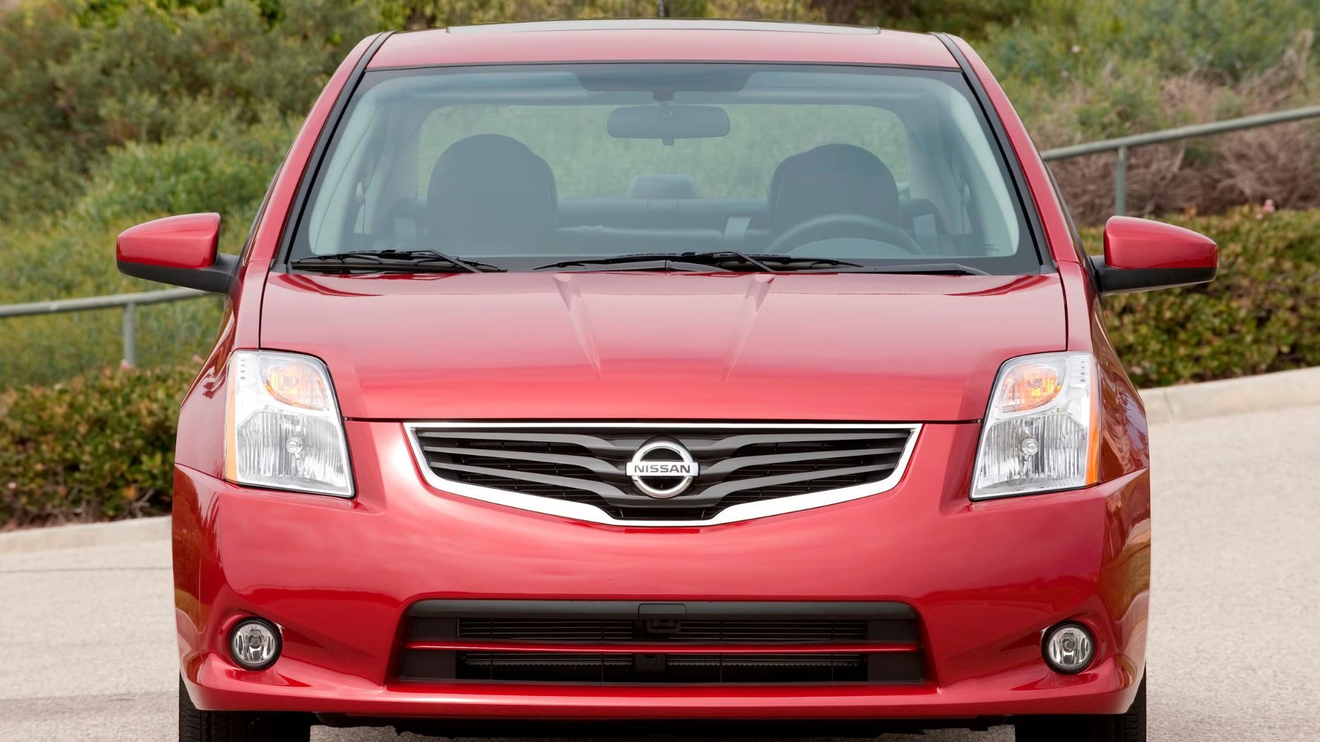 2012 Nissan Sentra Pricing, Photos & Specs
