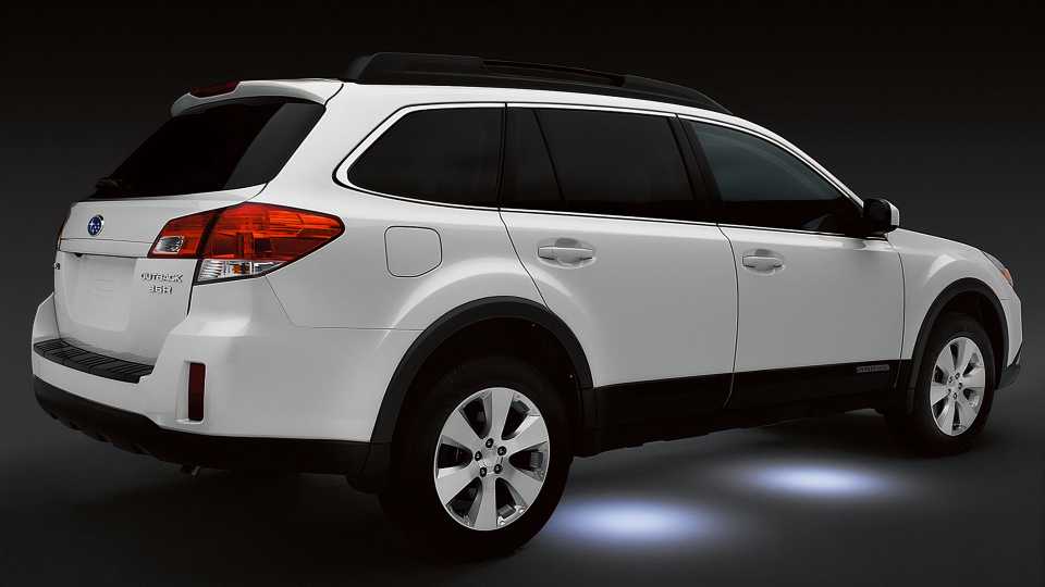 2012 Subaru Outback Pricing, Photos & Specs
