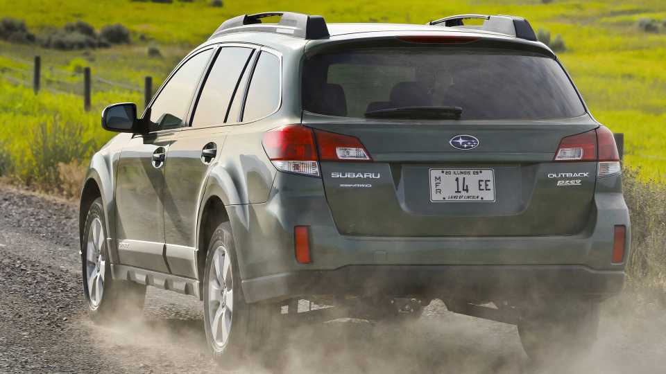 2012 Subaru Outback Pricing, Photos & Specs