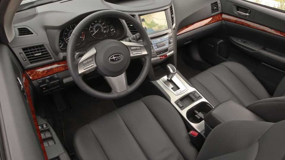 2012 Subaru Outback Pricing, Photos & Specs