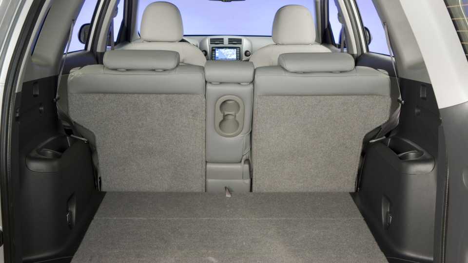 2012 Toyota RAV4 Pricing, Photos & Specs