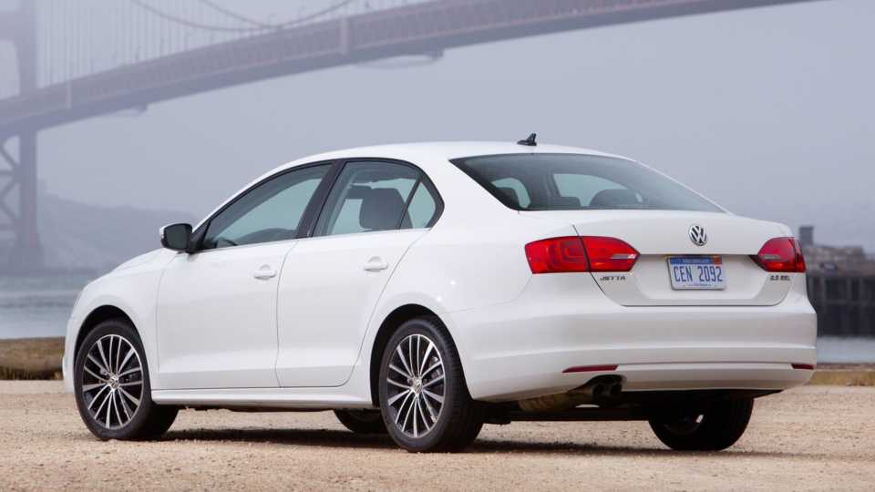 2012 Volkswagen Jetta Pricing, Photos & Specs