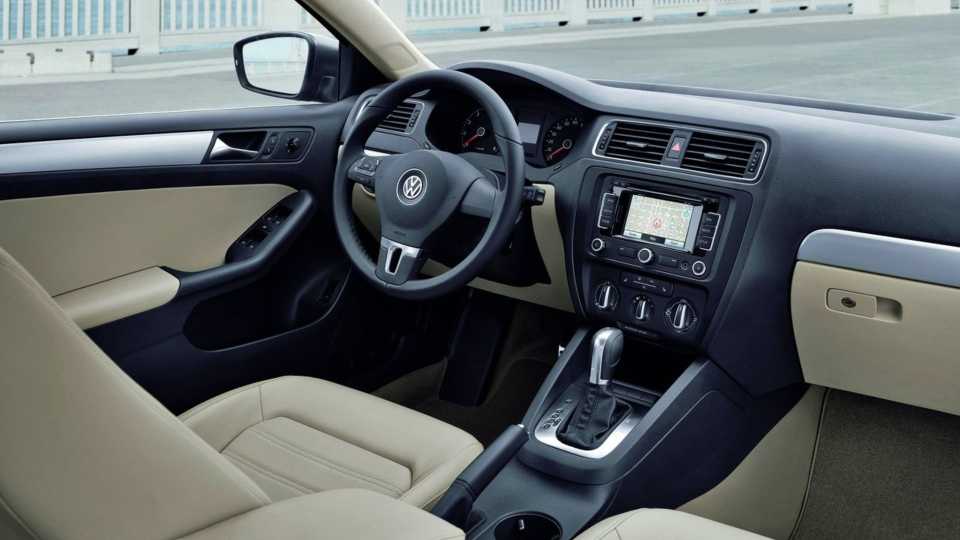 2012 Volkswagen Jetta Pricing, Photos & Specs