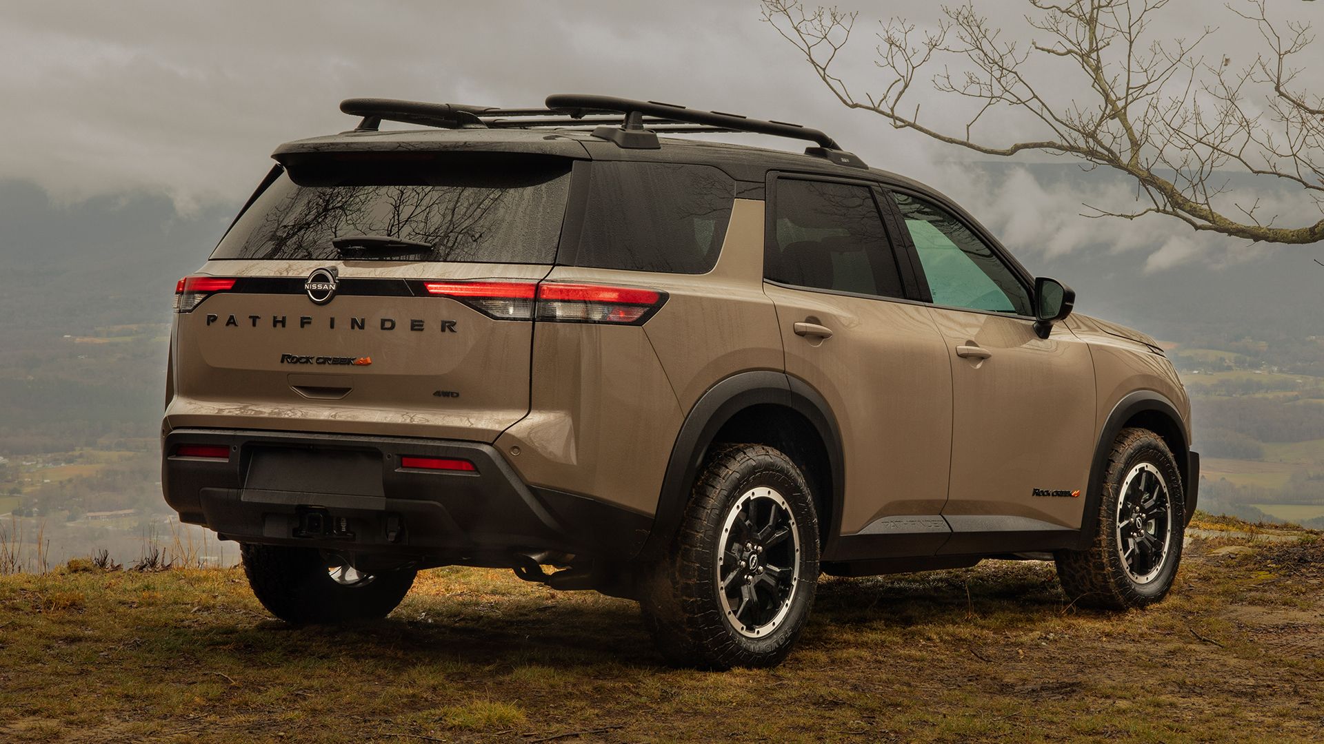 2024 Nissan Pathfinder Images: Interior and Exterior Gallery