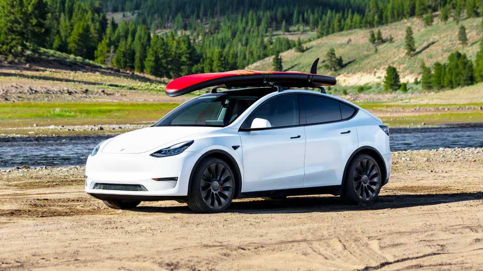 2024 Tesla Model Y Pricing, Photos & Specs