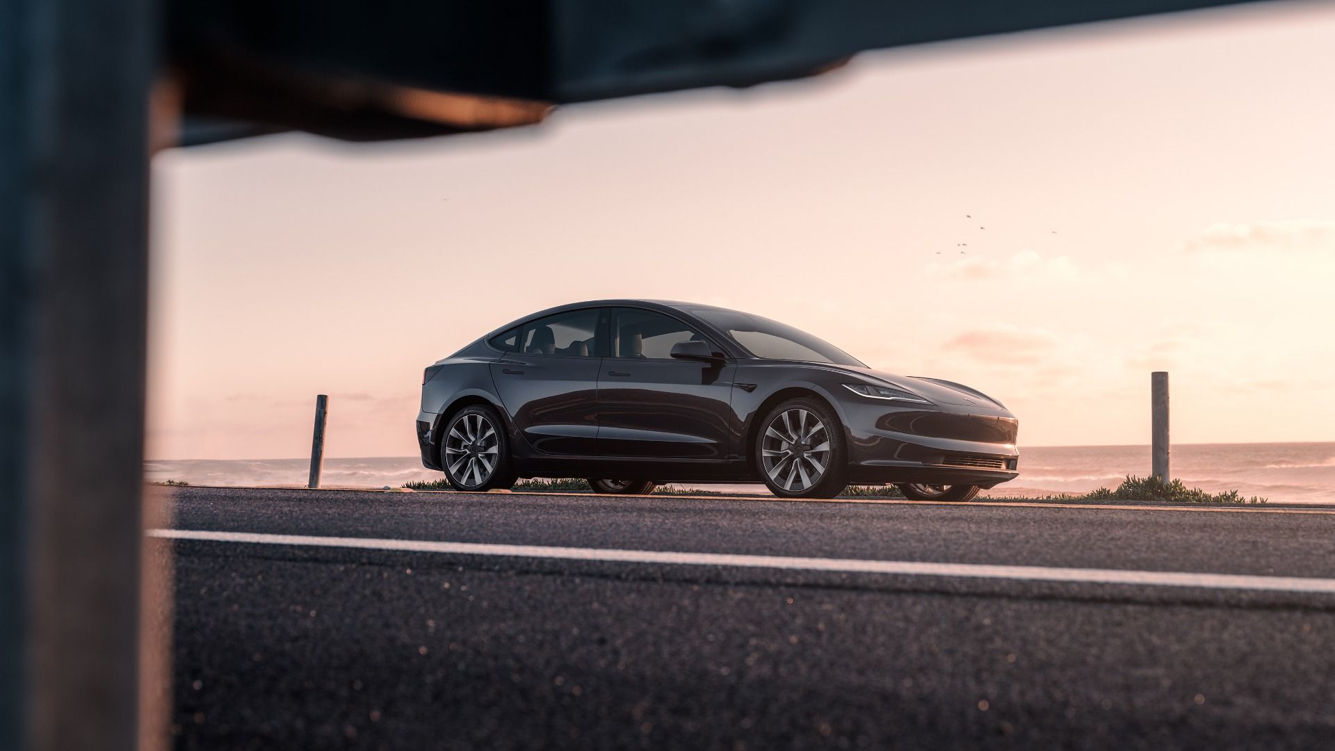 2024 Tesla Model 3 Photo Gallery: Interior and Exterior