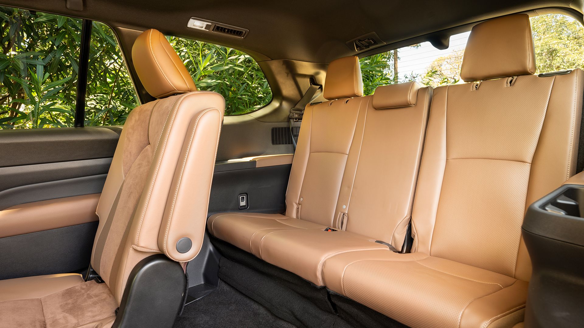 2024 Toyota Grand Highlander Images: Interior and Exterior Gallery