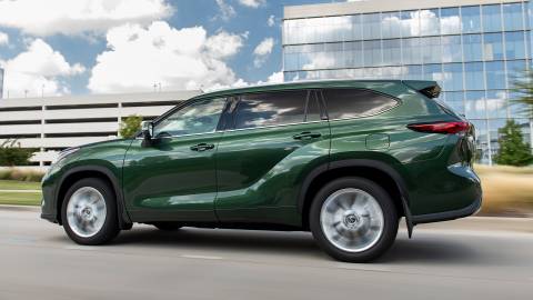 2024 Toyota Highlander Pricing, Photos & Specs