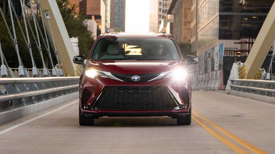 2024 Toyota Sienna Images: Interior And Exterior Gallery