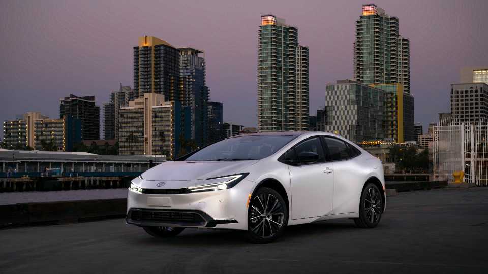 2024 Toyota Prius Images: Interior and Exterior Gallery