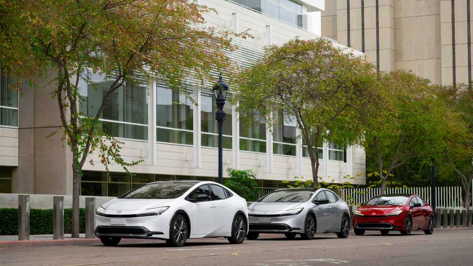 2024 Toyota Prius Images: Interior and Exterior Gallery