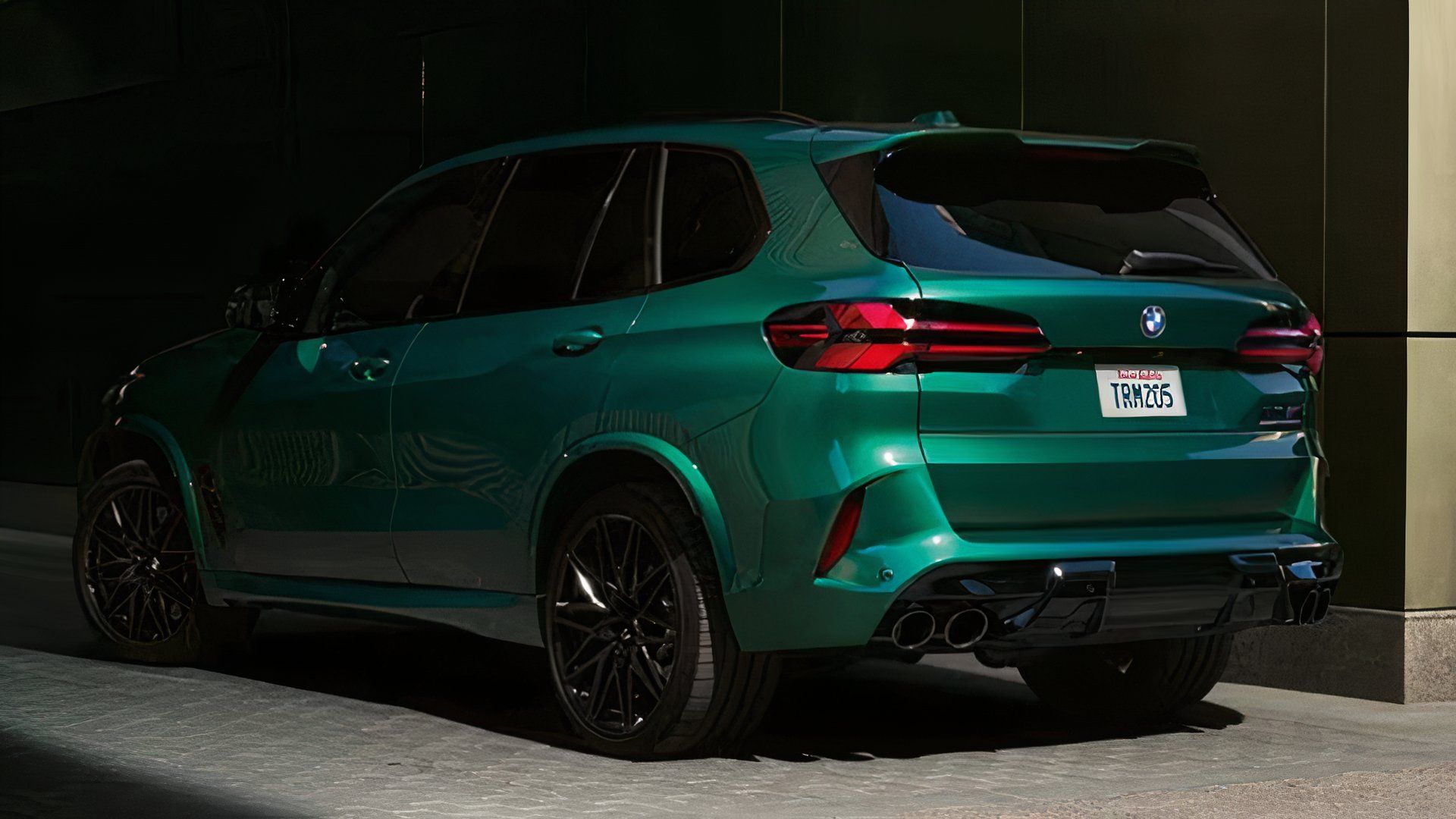 2025 BMW X5 M Pricing, Photos & Specs