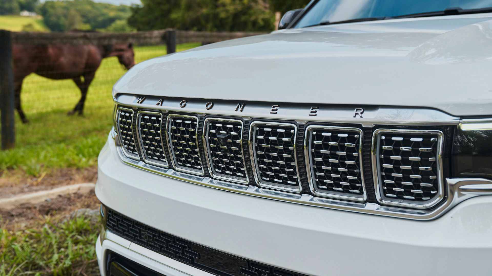 2024 Jeep Grand Wagoneer: Interior And Exterior Gallery