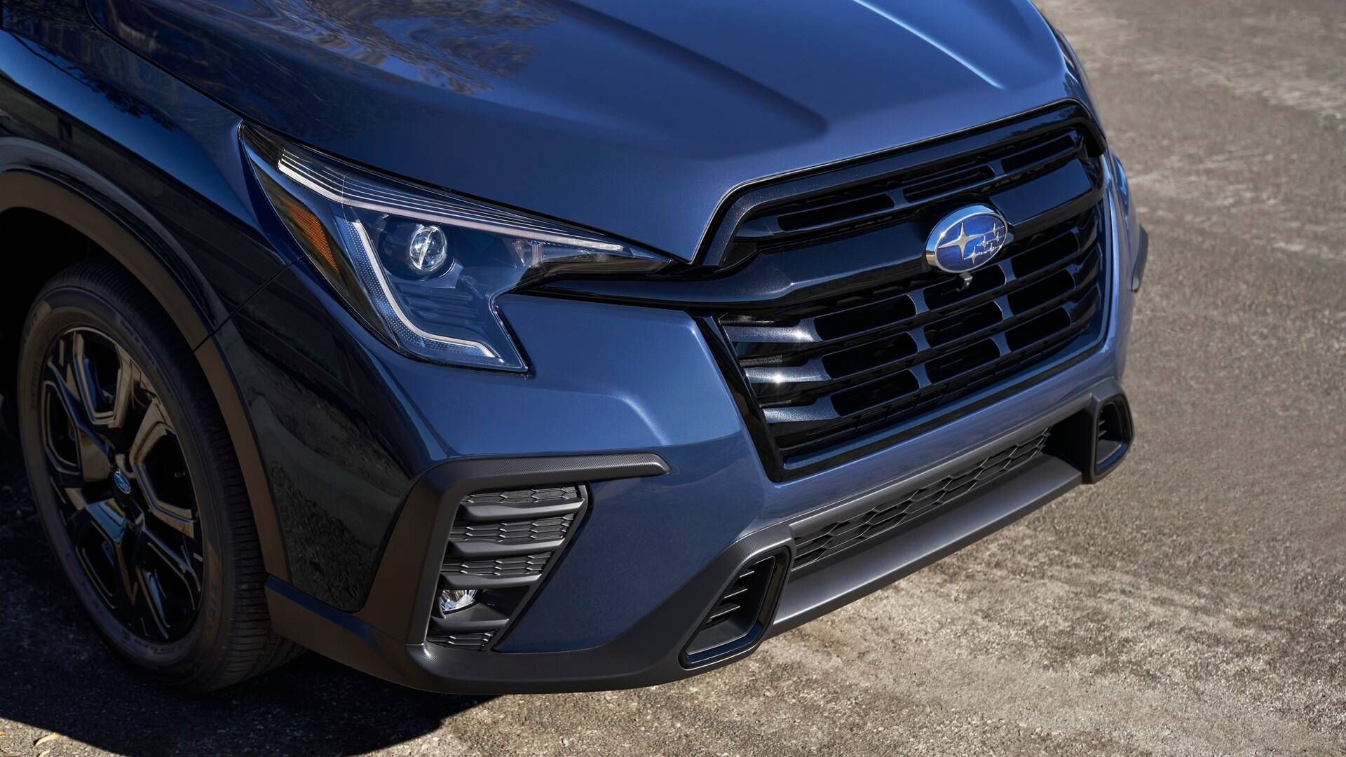 2024 Subaru Ascent Images: Interior and Exterior Gallery