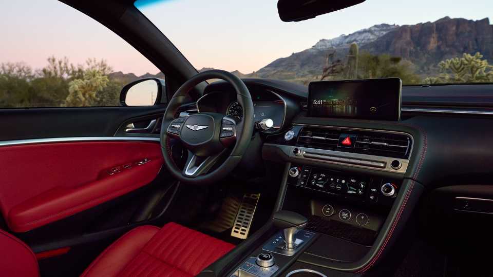 2025 Genesis G70 Pricing, Photos & Specs