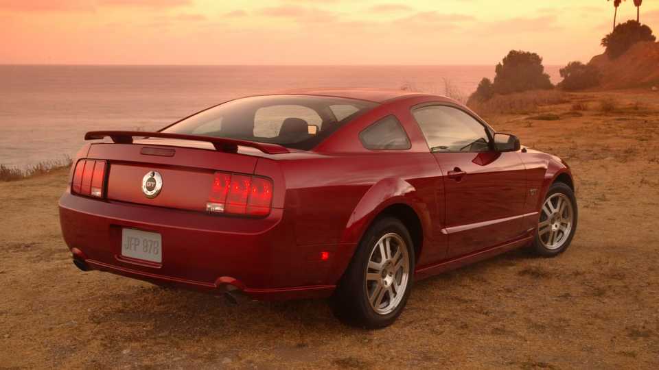 2008 Ford Mustang GT Coupe Pricing, Photos & Specs