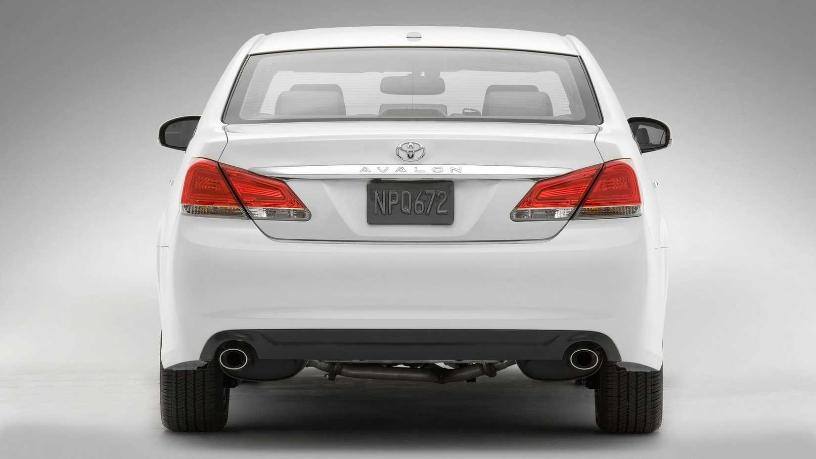 The Third-Generation Toyota Avalon Is The Reliability Hero No One Talks ...