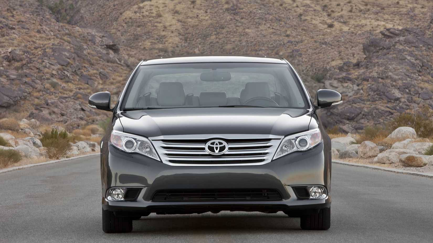 The Third-Generation Toyota Avalon Is The Reliability Hero No One Talks ...