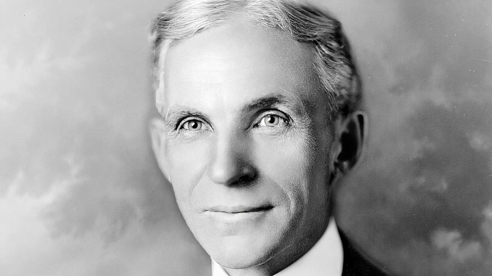 Ford Logo History: How The Blue Oval Evolved