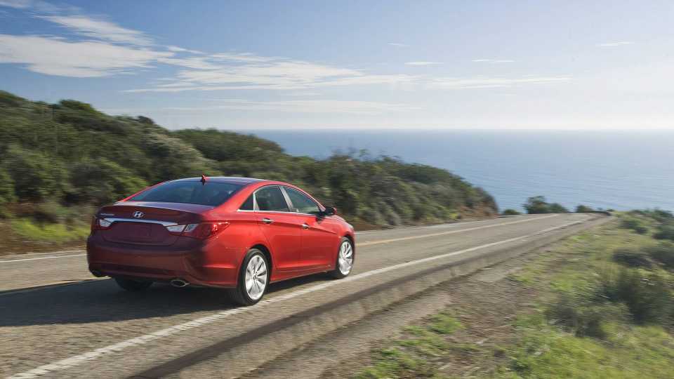 2012 Hyundai Sonata Pricing, Photos & Specs