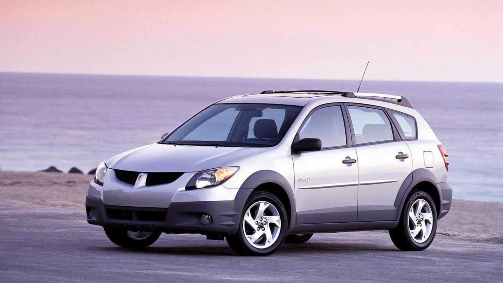 Pontiac Vibe: The Toyota-Built Car That Shared DNA With a British ...