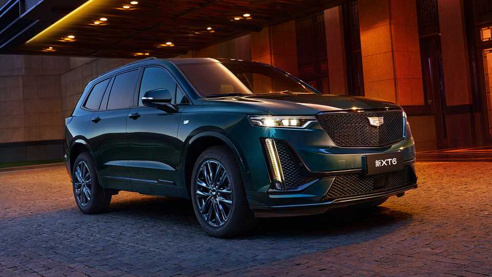2025 Cadillac XT6 Pricing, Photos & Specs