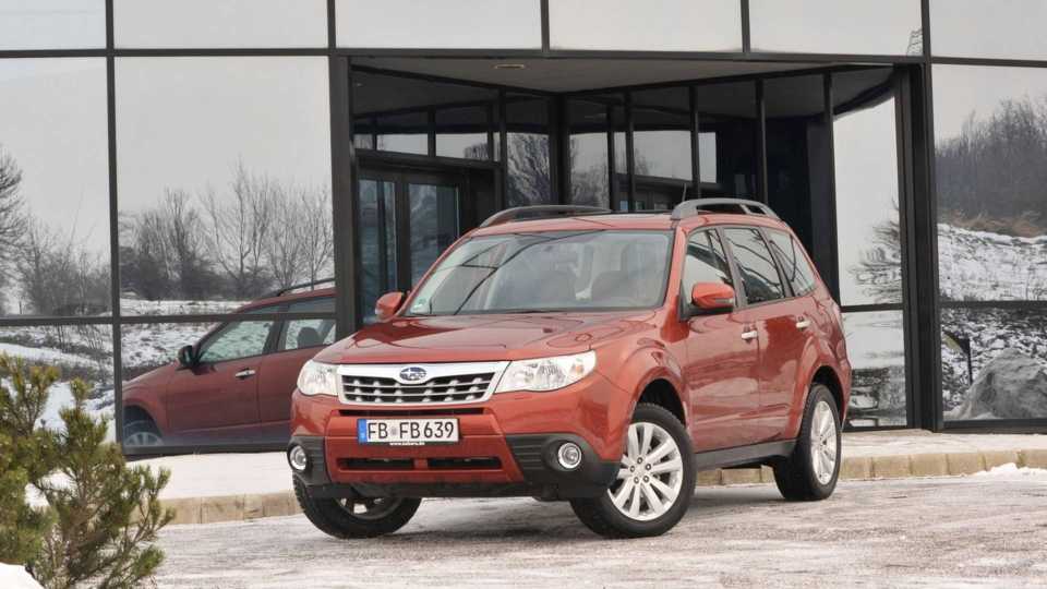 2011 Subaru Forester Pricing, Photos & Specs