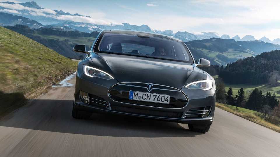 2012 Tesla Model S Pricing, Photos & Specs