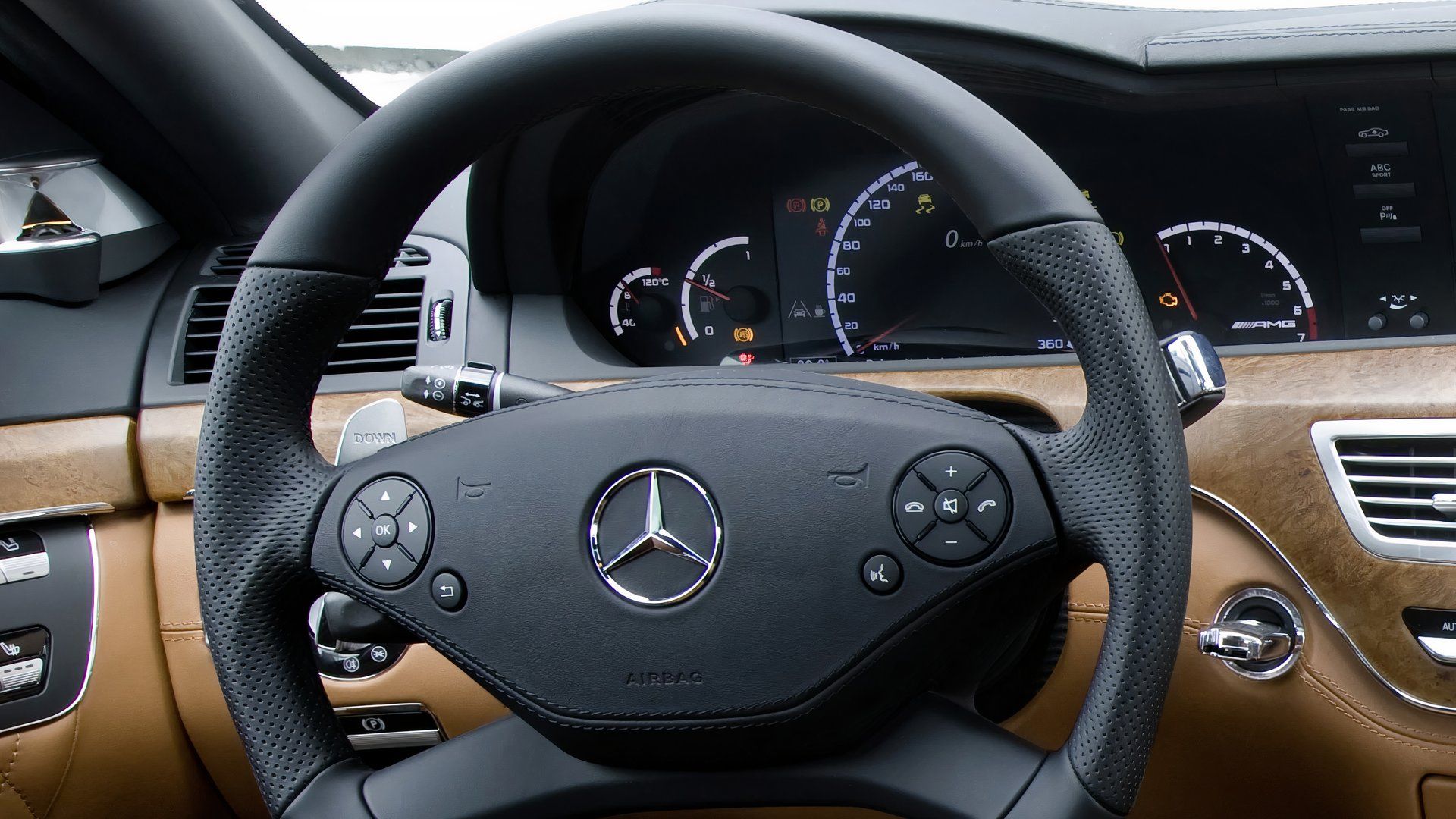 2024 S65 Amg Interior