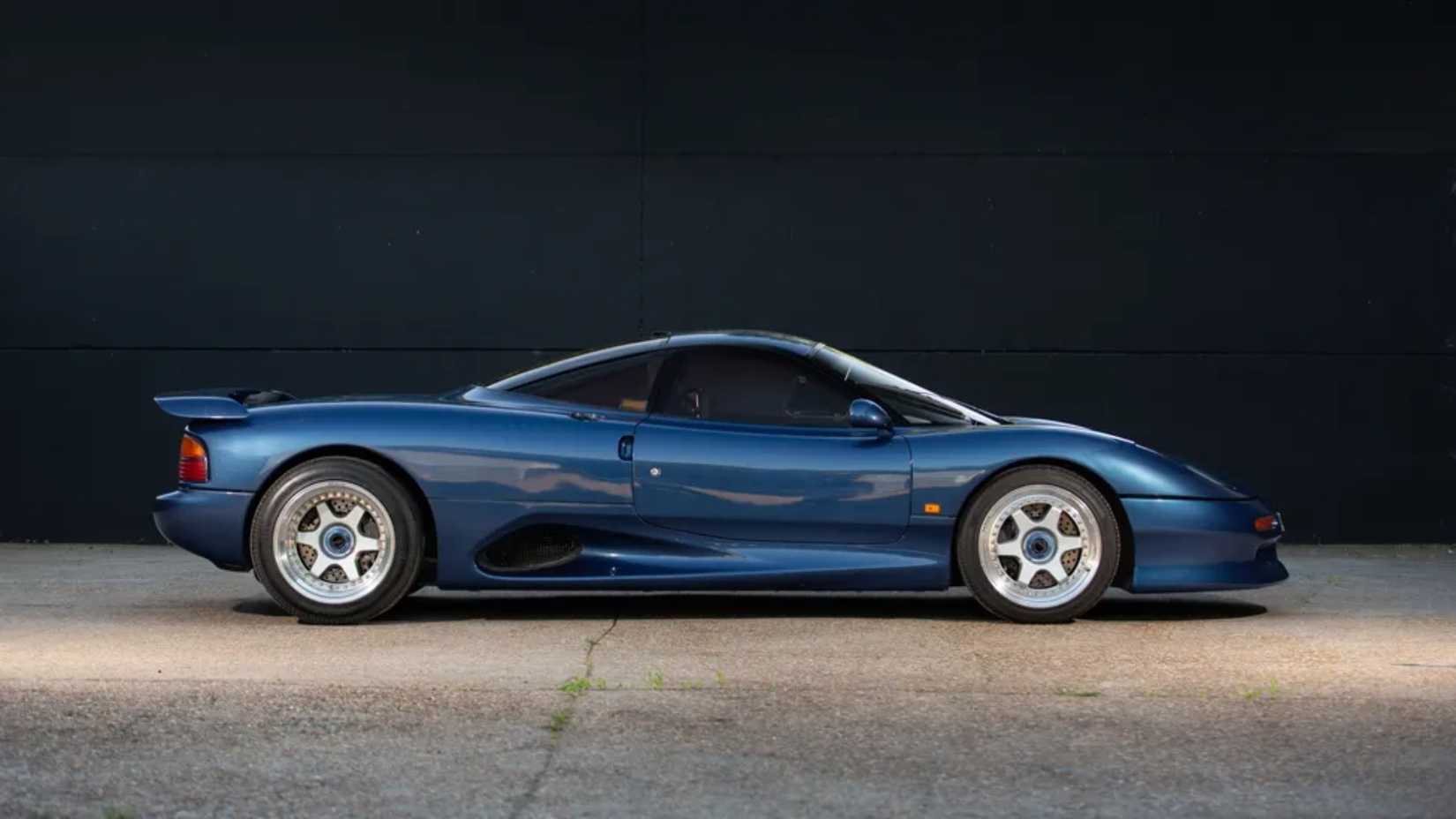 Jaguar's XJ15 Is A Forgotten 1990s V12-Powered Supercar