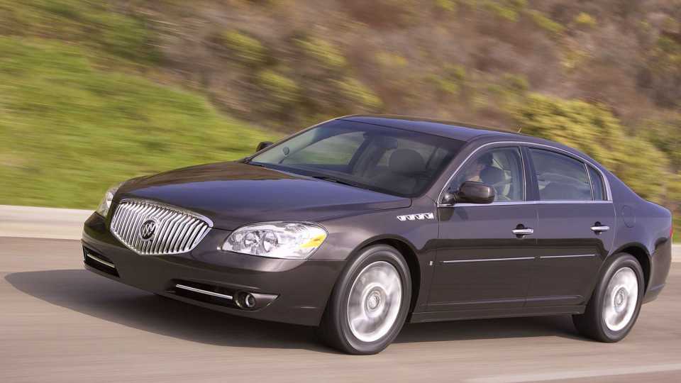 2011 Buick Lucerne Pricing, Photos & Specs