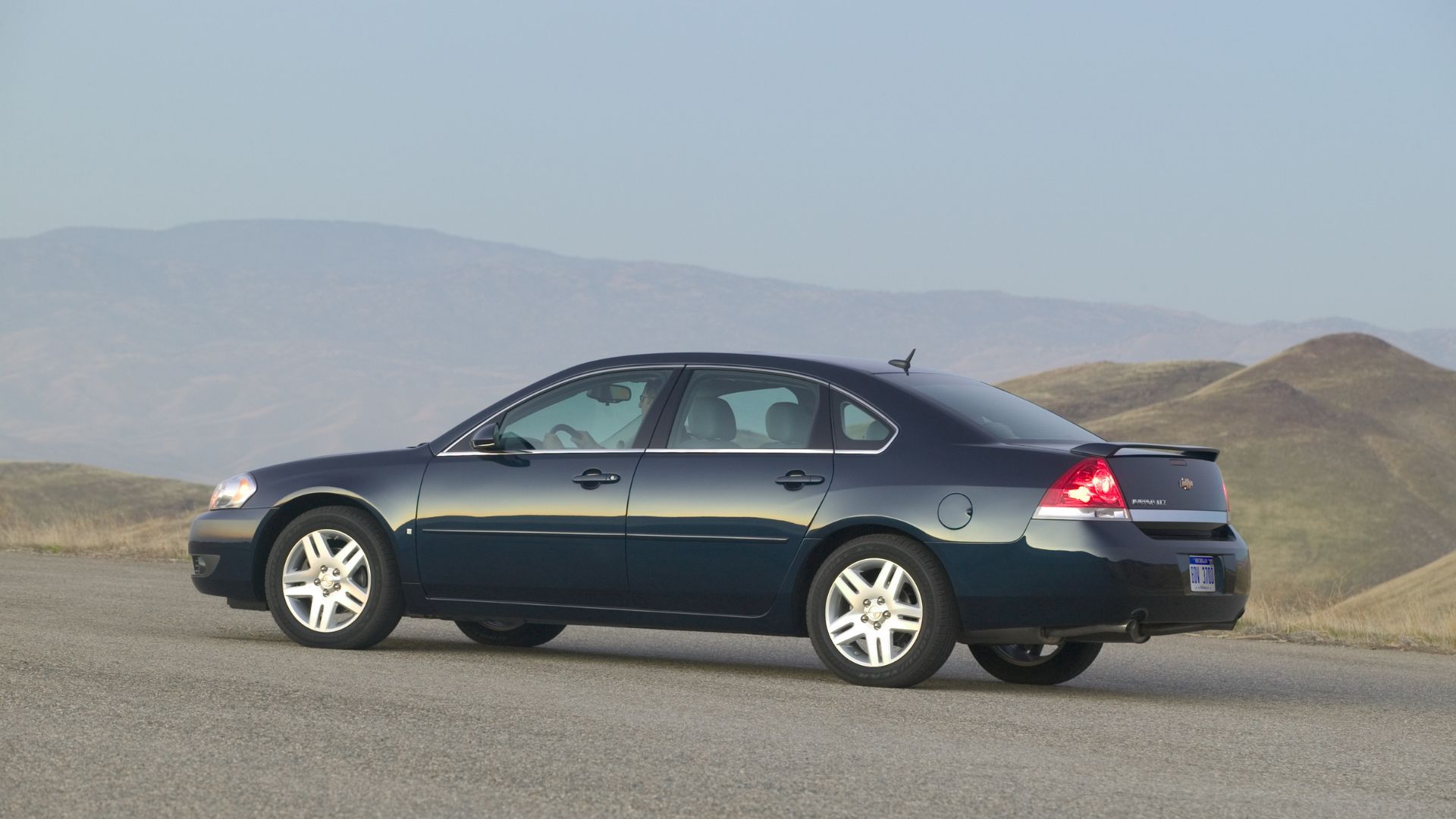 2012 Chevrolet Impala Pricing, Photos & Specs