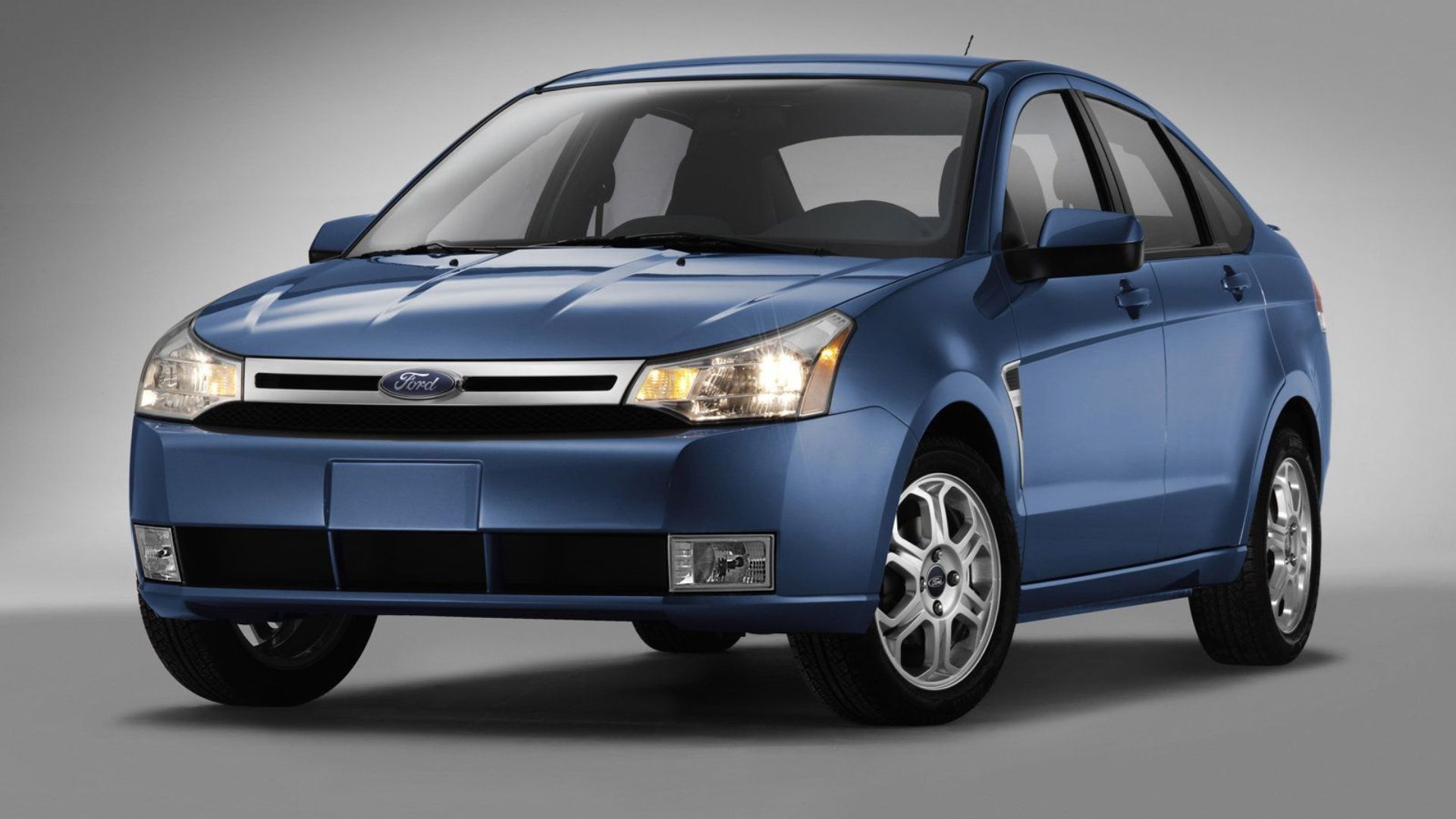 2011 Ford Focus Sedan - Review | CarBuzz