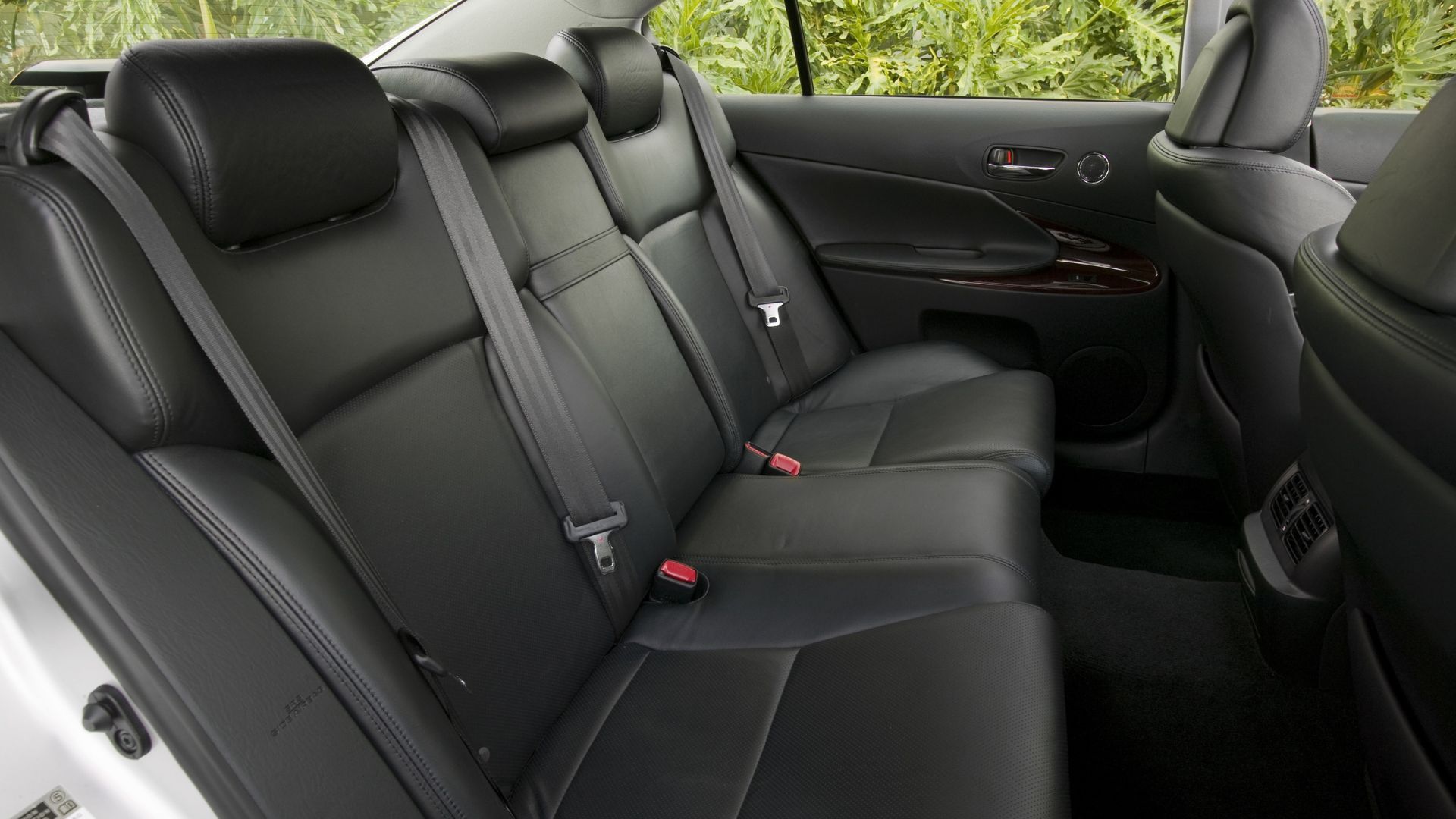 2011 Lexus GS Interior Photos