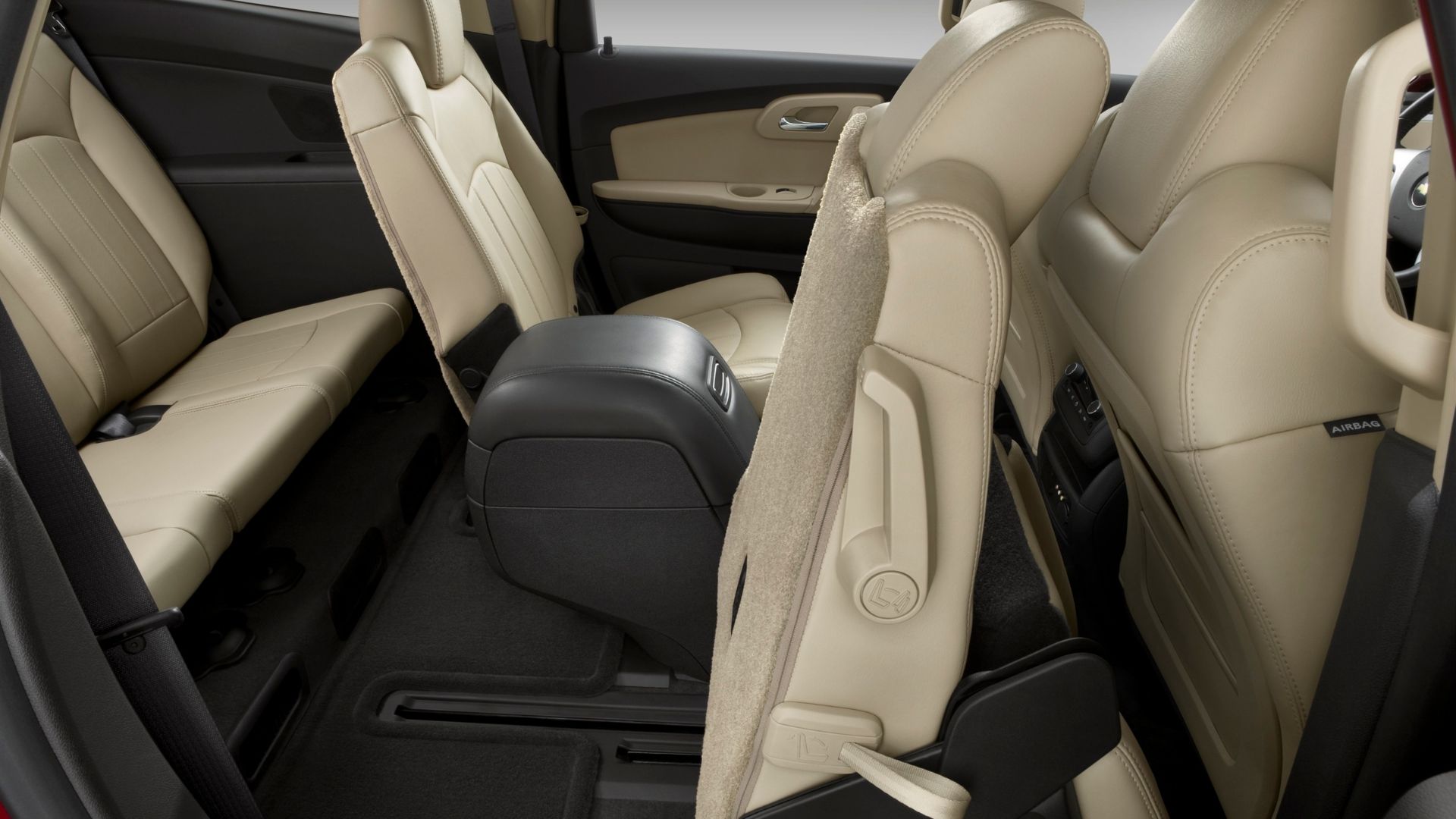 2012 Chevrolet Traverse Pricing, Photos & Specs