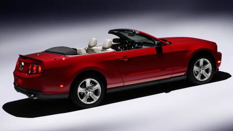 2010 Ford Mustang Convertible Pricing, Photos & Specs