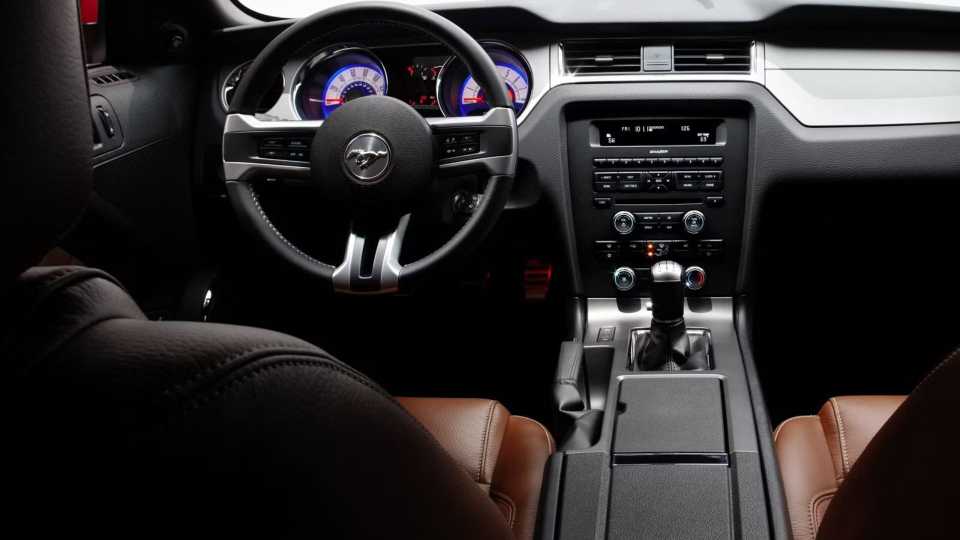 2012 Ford Mustang GT Coupe Pricing, Photos & Specs