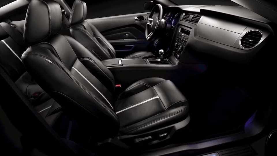 2012 Ford Mustang GT Coupe Pricing, Photos & Specs