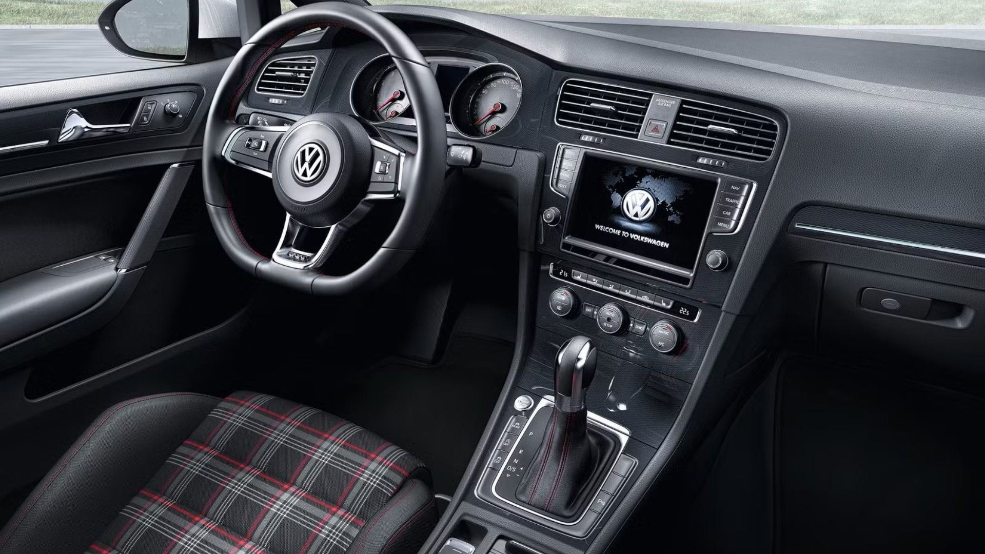 2012 Volkswagen GTI Pricing, Photos & Specs