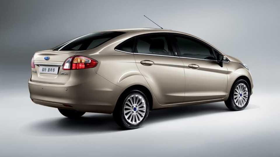 2012 Ford Fiesta Sedan Pricing, Photos & Specs