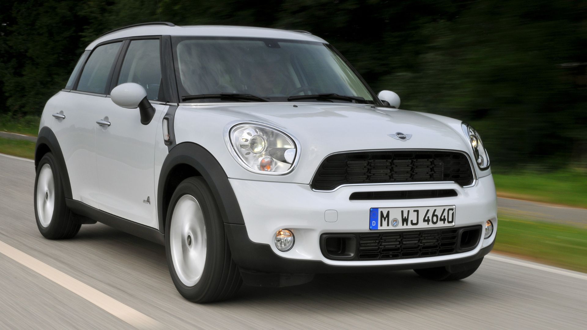 2012 Mini Cooper Countryman Pricing, Photos & Specs