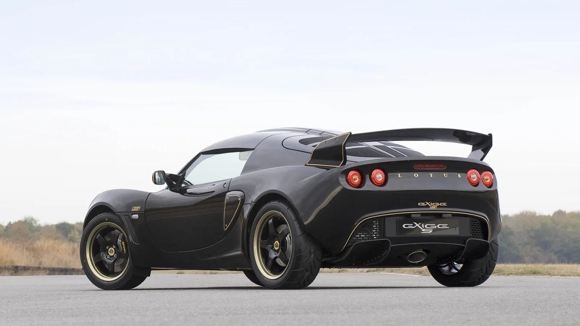 2010 Lotus Exige - Overview Pricing, Photos & Specs