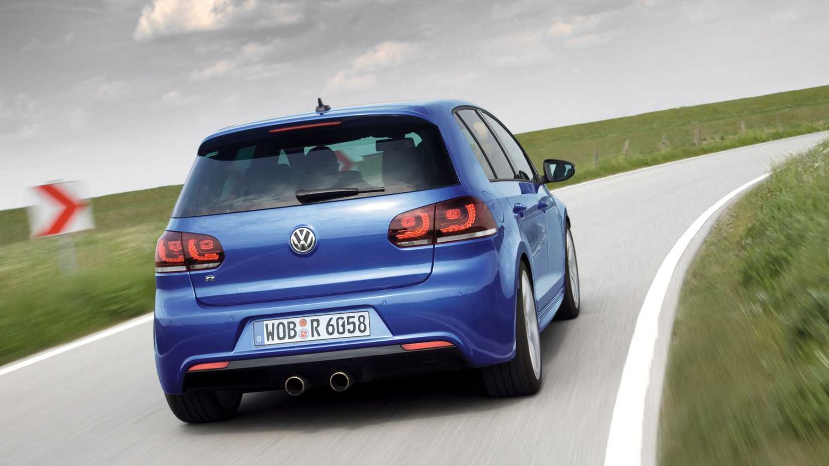 2012-2013 Volkswagen Golf R: A Hot Hatch Masterpiece for $20K in 2025