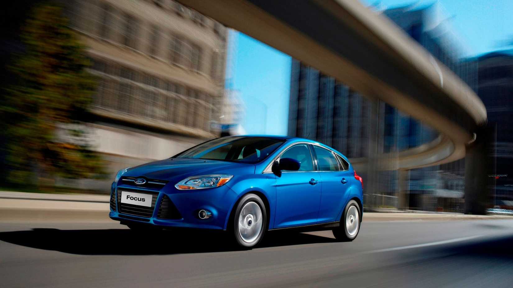 2012 Ford Focus Hatchback Pricing, Photos & Specs