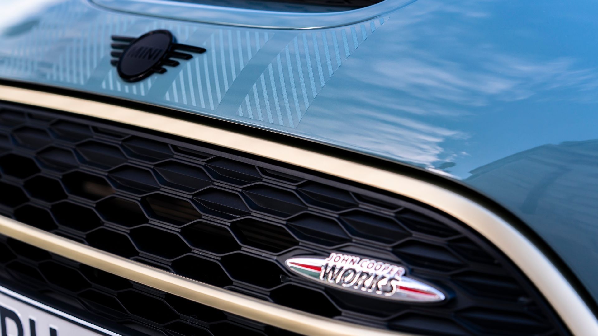2012 Mini John Cooper Works Clubman Pricing, Photos & Specs