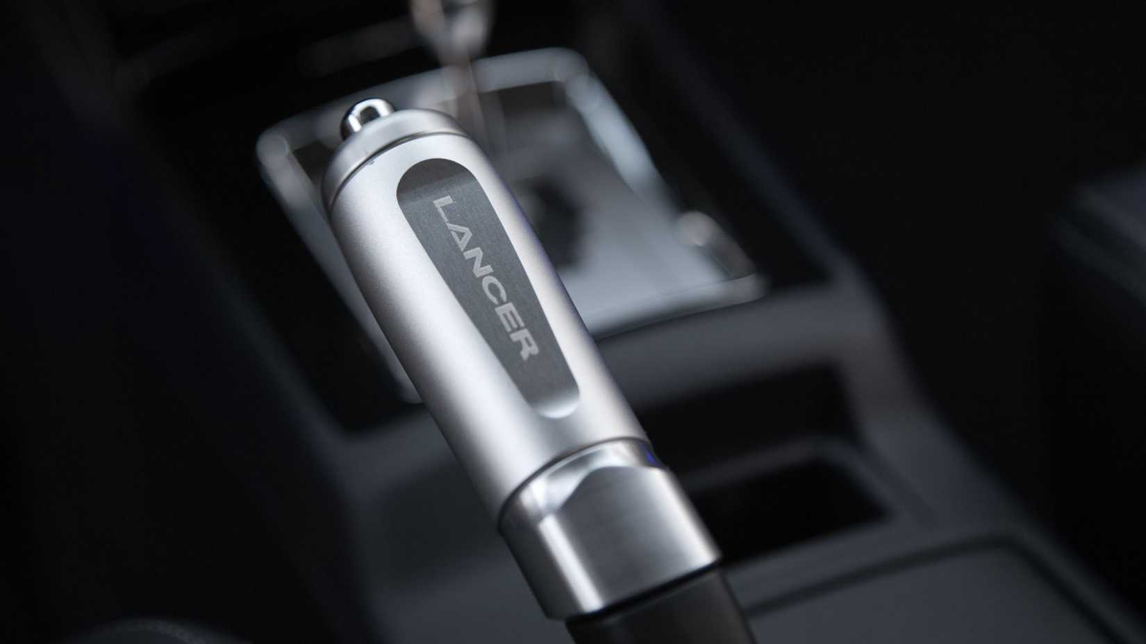 10 Modern Car Features That Won't Age Well