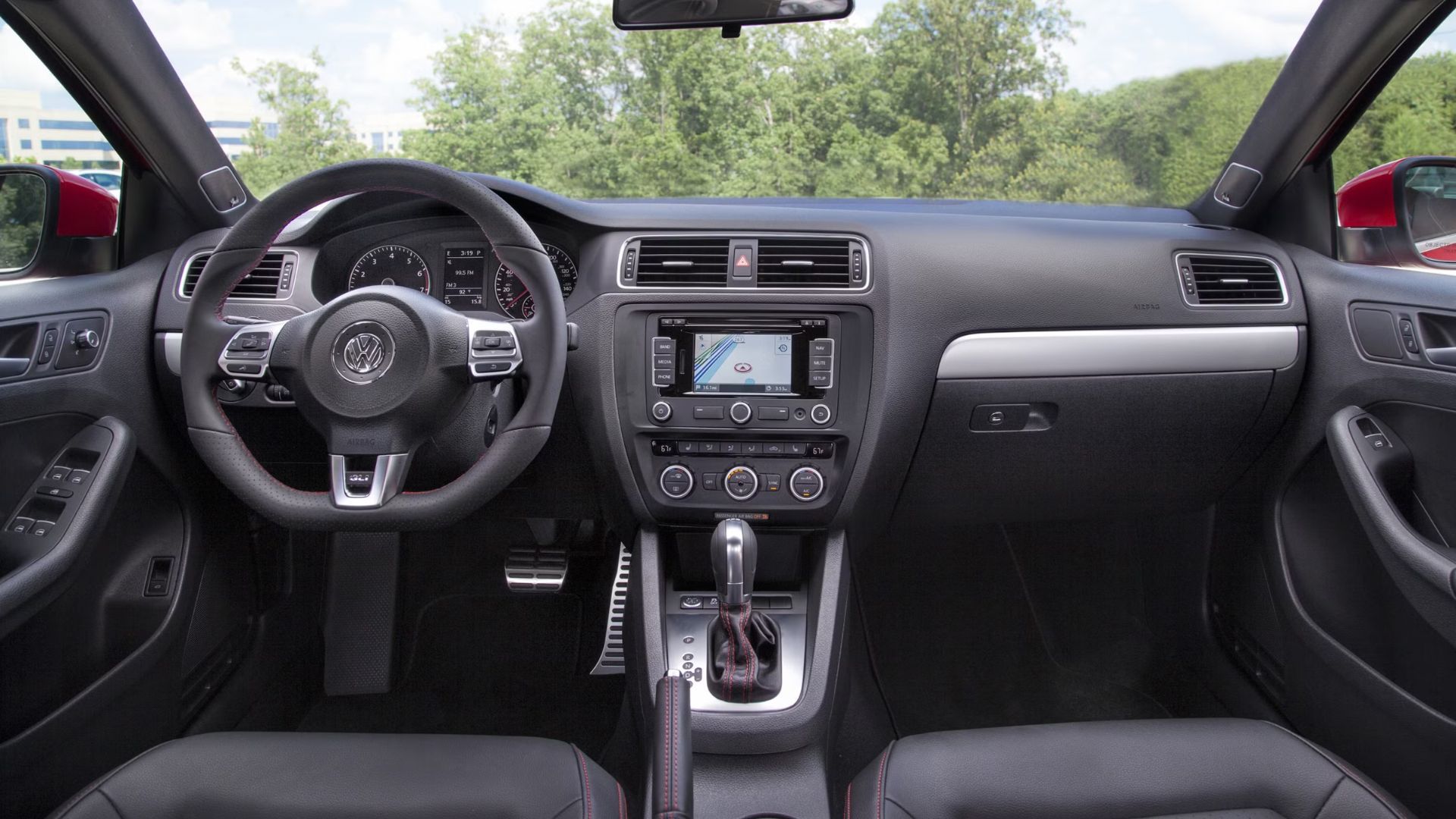2012 Volkswagen GLI Pricing, Photos & Specs