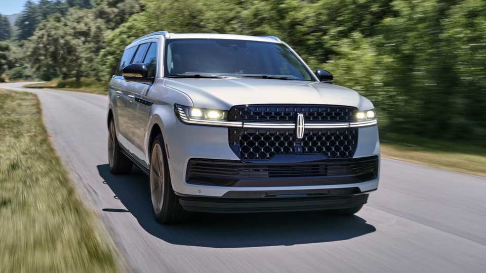 2025 Lincoln Navigator Pricing, Photos & Specs