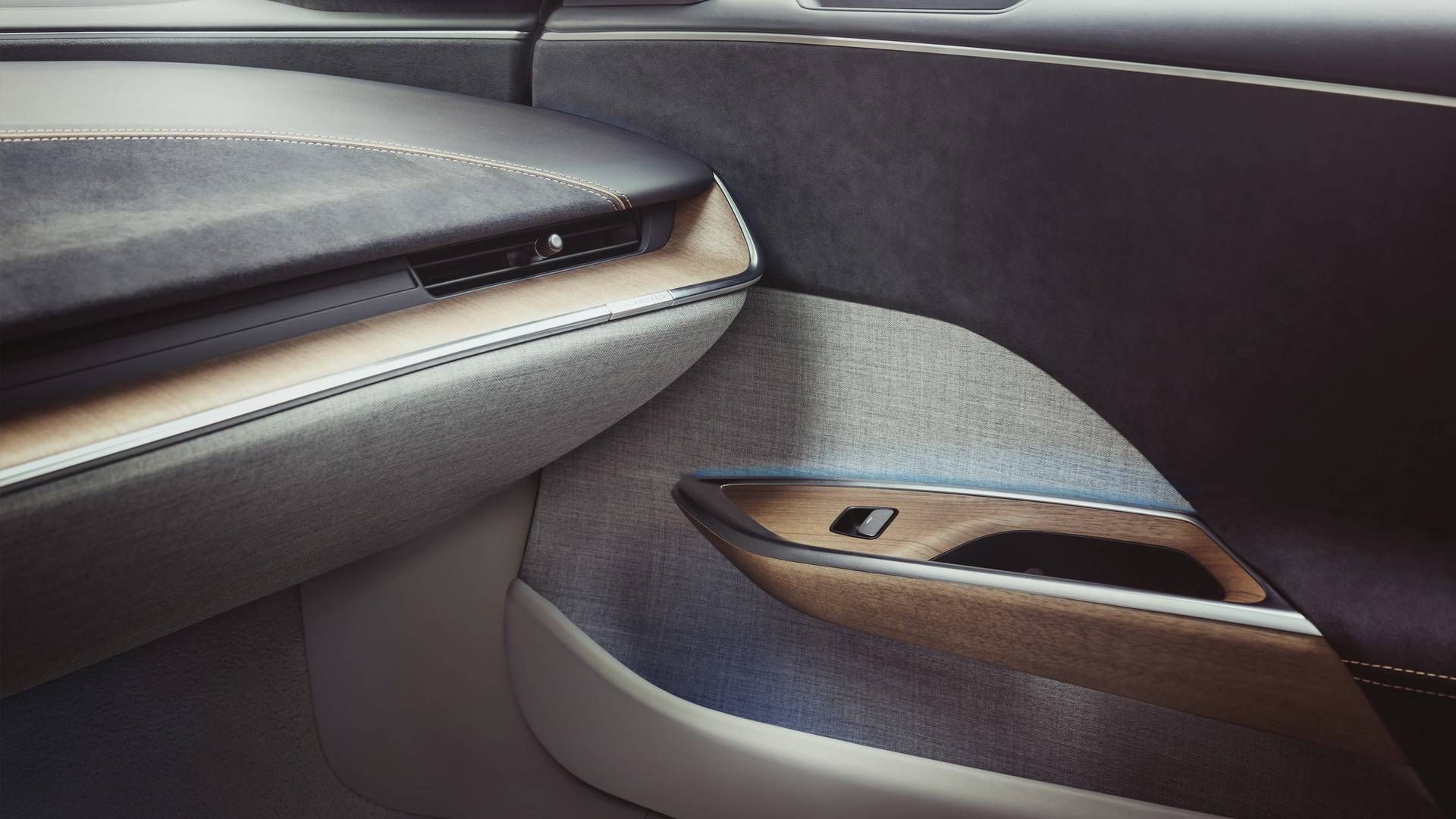 2024 Lucid Motors Air Images: Interior And Exterior Gallery