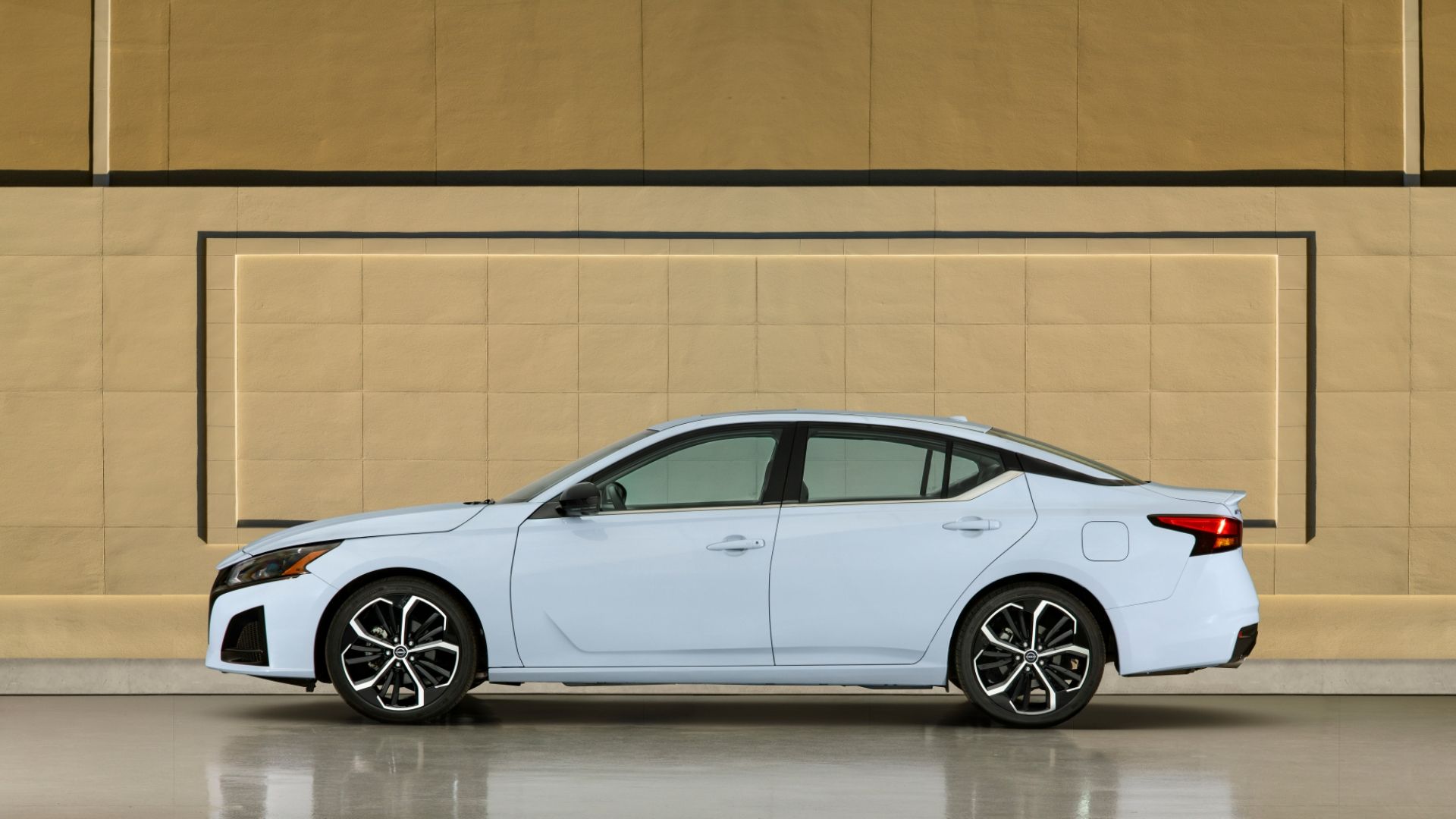 2024 Nissan Altima Images: Interior And Exterior Gallery